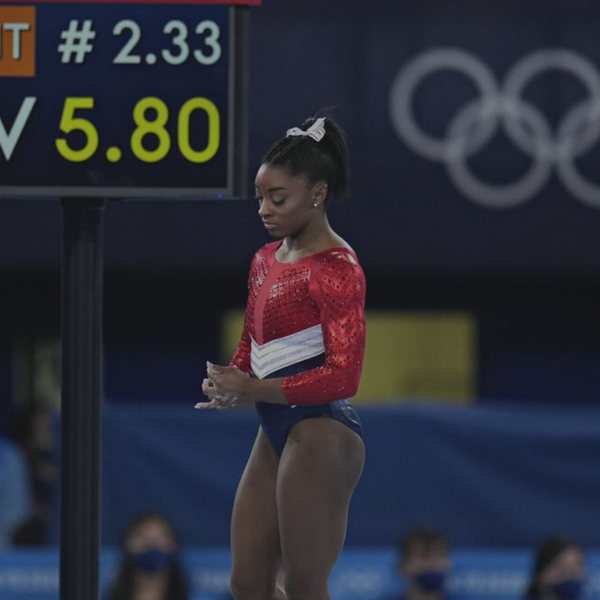 God Protects: Simone Biles Survives Potentially Fatal Misstep And With ...